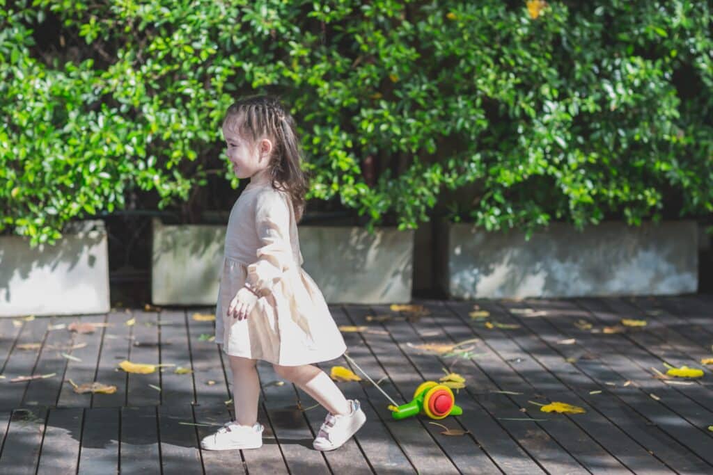 Plantoys "Pull-Along Snail" | 1100Kind